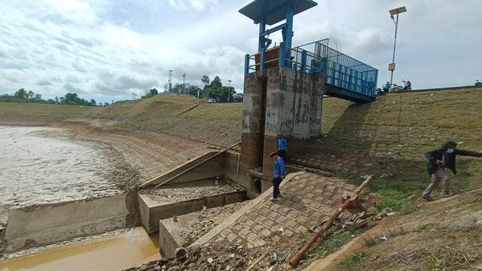 Pintu Bendungan Sempat Bocor, Balai Wilayah Sungai Minta Waktu ...