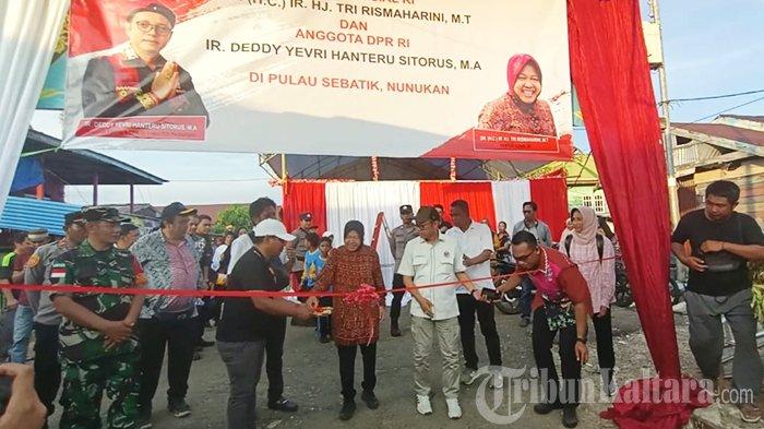 400 Titik PJU Rp 4,1 Miliar Terangi Pulau Sebatik, Mensos Risma Beri ...