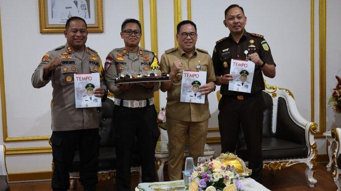 Kapolres dan Kajari PPU Beri Kejutan Istimewa di Ultah Pj Bupati Makmur Marbun: Saya Merasa ...
