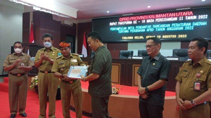 Nota Pengantar Raperda Diserahkan, APBD Perubahan Diasumsikan Naik, Gubernur Kaltara Fokus Hal ...