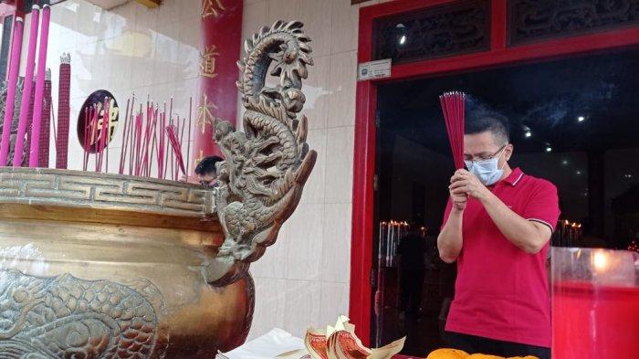 Ibadah di Kleteng Toa Pek Kong Sepi, Ketua Makin Tarakan Ayi Diyanto ...