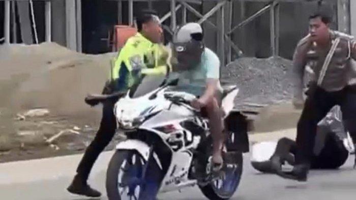 Viral di Medsos, Pengendara Motor Tabrak Kasat Lantas Polres Berau Kaltim saat Tugas, Pelaku ...