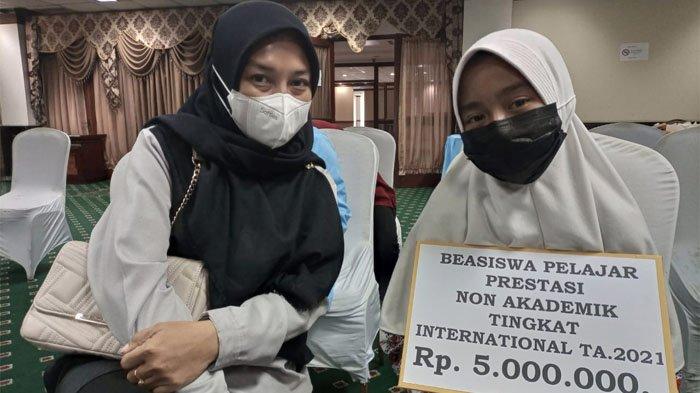 Jago Berhitung, Pelajar Berprestasi Tingkat Internasional di Nunukan Terima Beasiswa dari Pemda ...