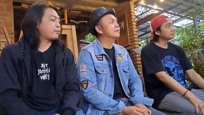 Band Stinky Disomasi Bawakan Lagu Mungkinkah dari Ndhank Surahman ...