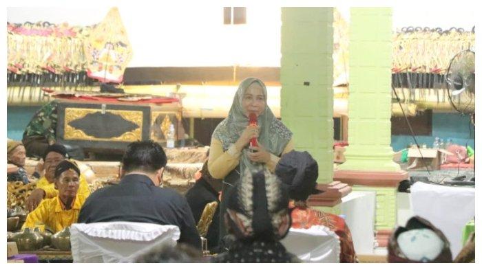 Tradisi Bersih Desa dan Wayang Kulit Sambut Muharram, Pj Bupati Pulang Pisau Ajak Lestarikan ...