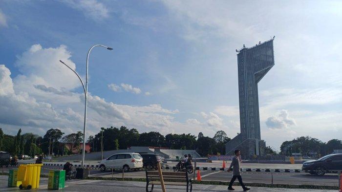 Bundaran Besar Palangkaraya Jadi Lokasi Ngabuburit, Suasana Puasa Lebih ...
