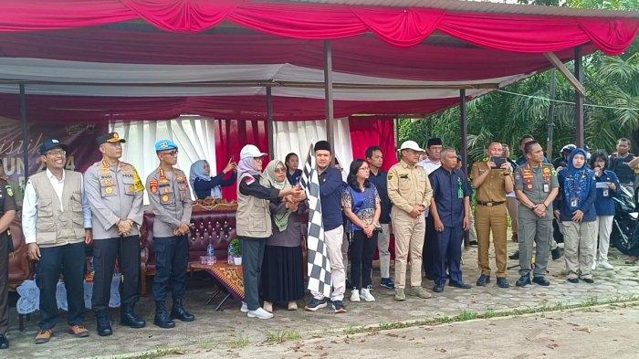 H-1 Pemilu 2024 KPU Palangkaraya Distribuskan Logistik, Joko Anggoro ...