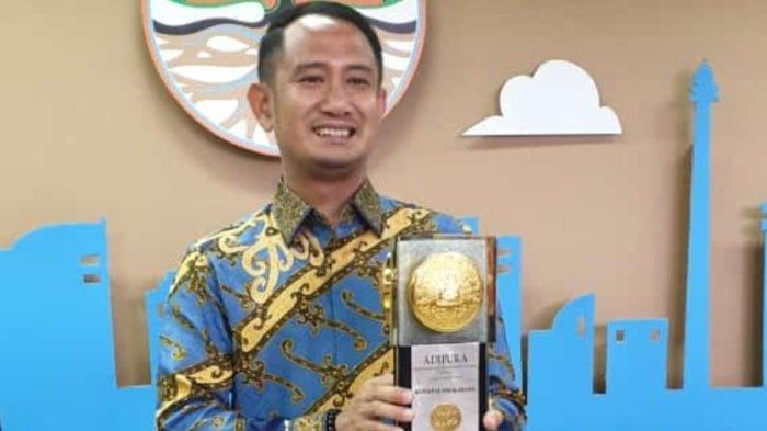 Harta Kekayaan Wali Kota Palangkaraya Fairid Naparin Pada 2021 Alami ...