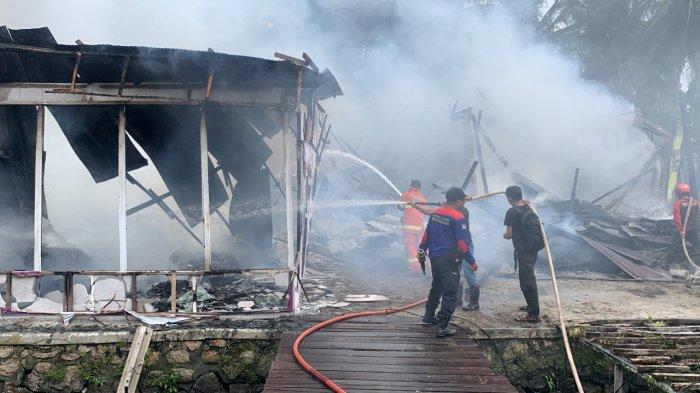 Kebakaran di Kaltara, Sisa Pembakaran Serbuk Kayu, Gudang Mebel di ...
