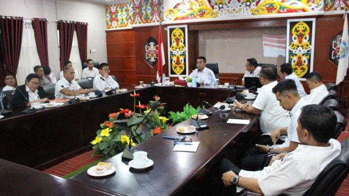 Gelar Rakor Penyusunan Evaluasi Kinerja, Pj Bupati Mura Hermon Minta SOPD Saling Bekerjasama ...