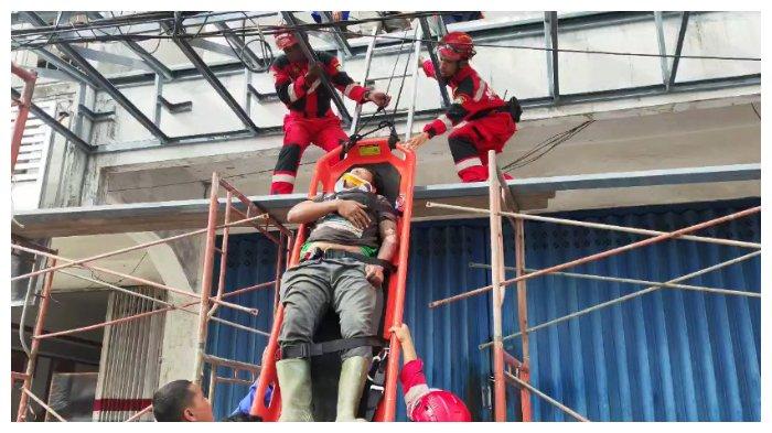 Dua Korban Sengatan Listrik di Jl Pangeran Antasari Sampit Kalteng ...