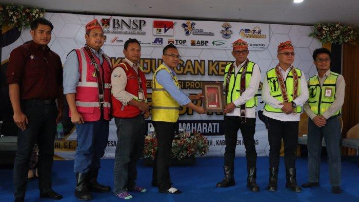 Ketua BNSP Nilai SMK Maharati Kapuas Kalteng Didirikan Tuah Turangga ...