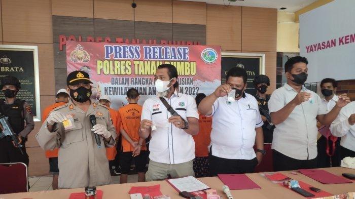 4 Hari Operasi Antik Intan 2022, Polres Tanahbumbu Ungkap 24 Kasus Narkoba Tetapkan 31 Tersangka ...