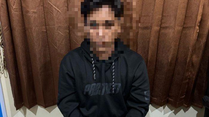 Anggota Satresnarkoba Polresta Palangka Raya Tangkap Budak Narkoba, Polisi Amankan 14 Paket Sabu ...