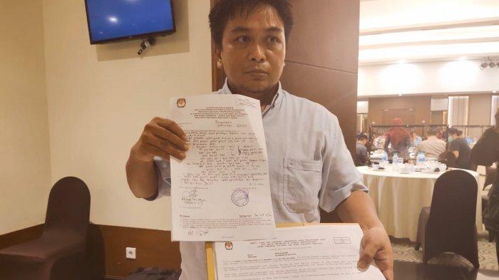 Saksi Paslon AnandaMu Tolak Tandatangani Berita Acara Rekapitulasi dan Penetapan Hasil Surat ...