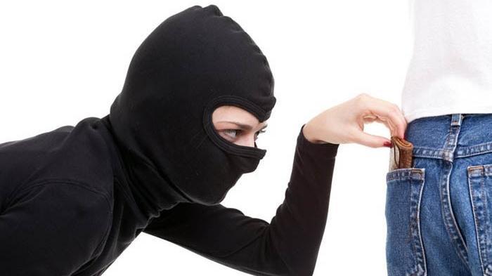 Gasak 22 HP Pengunjung, 2 Sindikat Copet Jatim Ditangkap, Beraksi di ...