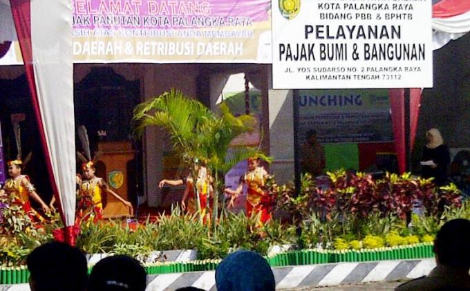 Riban Resmikan Kantor Pelayanan Pajak - Tribunkalteng.com