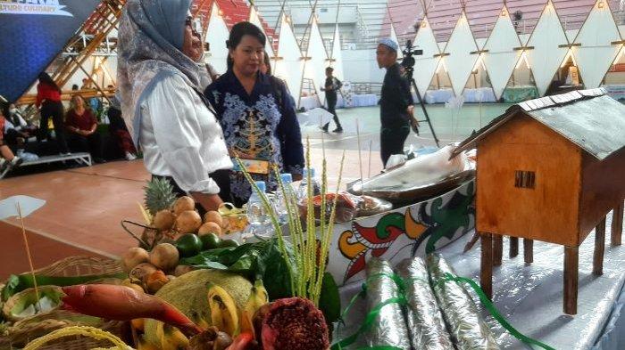 Dilombakan dalam FBIM 2024, Malamang Makanan Tradisional Kekayaan ...