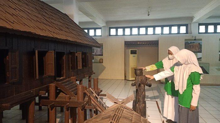NEWS VIDEO, Museum Balanga Memiliki Koleksi Pameran Cerita dan 10 Jenis ...
