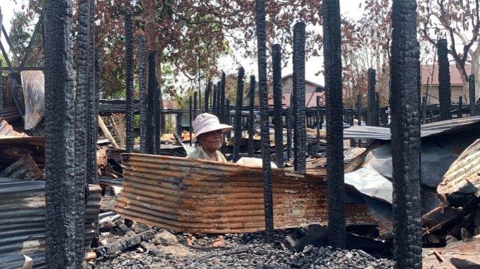 Korban Kebakaran Flamboyan Bawah Palangkaraya, Terpaksa Jual Rongsokan Untuk Tambahan Biaya ...