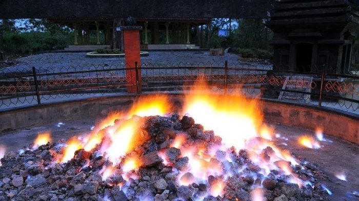 Disatukan dengan Api Obor Asian Games 2018, Api Abadi Mrapen Asalnya ...