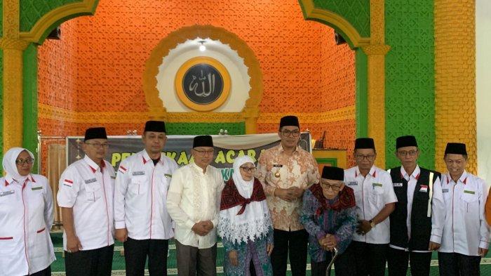 Wali Kota Samarinda Andi Harun Hadiri Pelepasan Jemaah Haji di Samarinda - Tribunkaltim.co