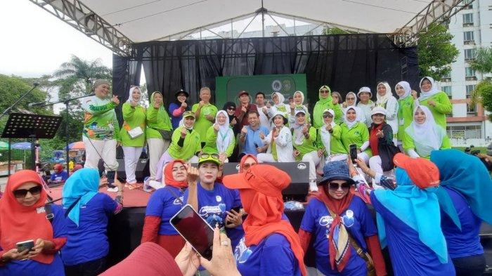 Wagub Kaltim Hadi Mulyadi Dukung Gerakan Kalimantan Timur Melawan ... Wagub Kaltim Hadi Mulyadi Dukung Gerakan Kalimantan Timur Melawan ...