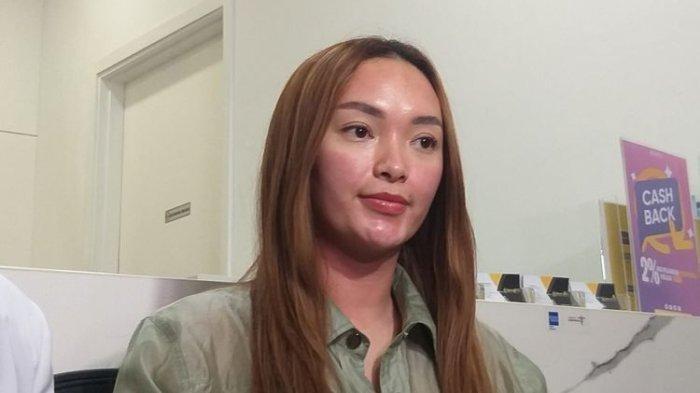 Lagi Mellow, Zaskia Gotik Minta Maaf pada Mak Menah: Sehat Terus Mak - Tribunkaltim.co