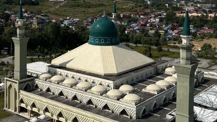Profil Masjid Madinatul Iman Islamic Center Balikpapan yang Mirip ...