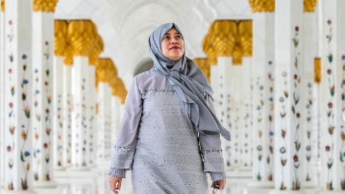 10 Foto Puan Maharani Tampil Beda dengan Kerudung, Panen Pujian Netizen ...