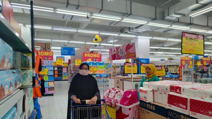 Tampilan Baru Hypermart Pentacity Mall Balikpapan, Fokus Produk Segar ...