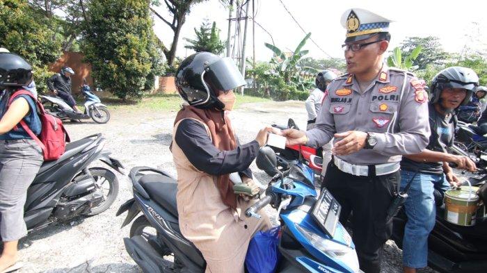 7 Kendaraan Pajak Mati dan 25 Pengendara Ditilang saat Razia Plat Luar Daerah di Balikpapan ...