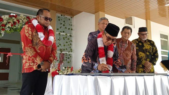 Bupati Kutai Timur Resmikan RSUD Muara Bengkal, Layani 5 Kecamatan ...