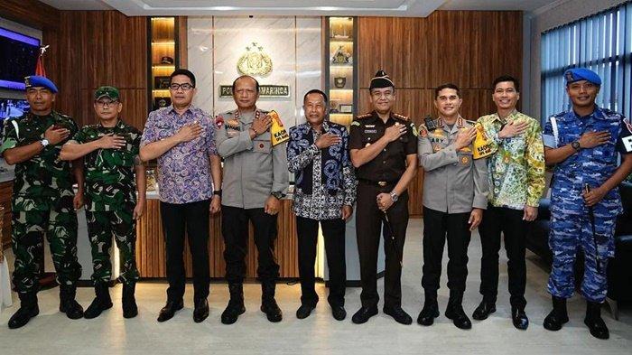 Diskusi soal Pemilu 2024 dengan Kapolda Kaltim, Andi Harun Imbau Masyarakat Jaga Kondusivitas ...