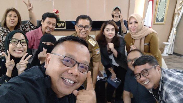 Akmal Malik Tertawa Lepas Saat Menjamu Tim Tribun Kaltim, Bahas IKN Nusantara dan Komitmen ...