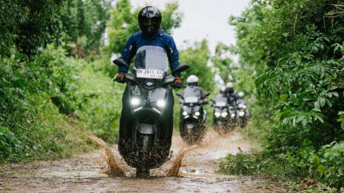 Memasuki Musim Hujan, Pengendara Sepeda Motor Harus Simak Tips Berikut ...