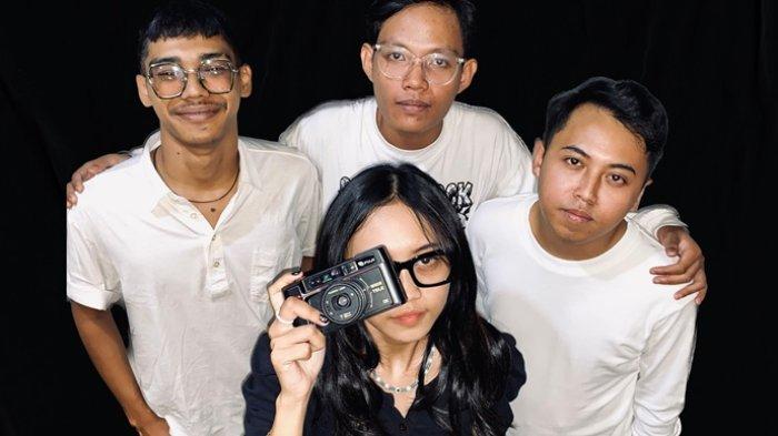 Grup Band Lokal Balikpapan, April Against Angkat Kisah Cinta Personel ...