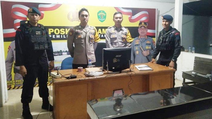 Brimob Polda Kaltim Perkuat Keamanan KPU dan Bawaslu Balikpapan Jelang Pemilu 2024 - Tribunkaltim.co
