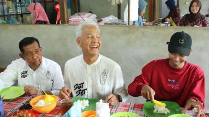 Ganjar Pranowo Kampanye di Balikpapan, Puji Spanduk Gambar Prabowo-Gibran, Nilai Bagus ...