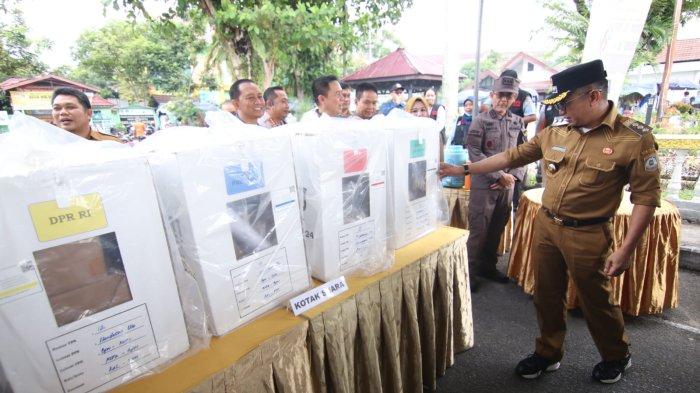 BREAKING NEWS: Pastikan Pemilu 2024 Lancar, Walikota Tinjau Kesiapan 6 TPS di Balikpapan ...