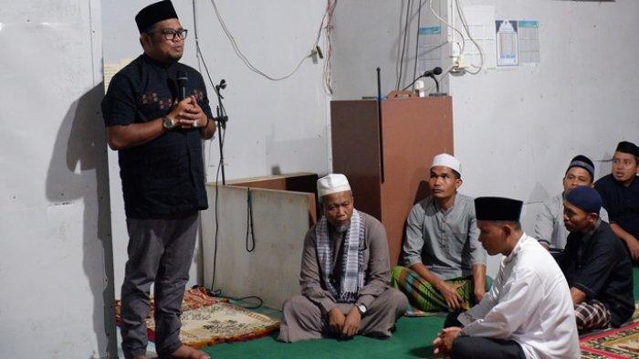 Kunjungan ke Long Mesangat, Wabup Kutai Timur Sempatkan Bukber di Desa ...