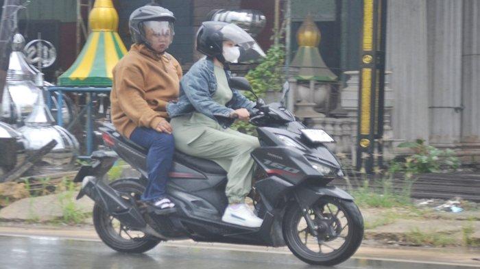 4 Langkah Cek Kelayakan Ban Sepeda Motor agar Aktivitas Ngabuburit ...