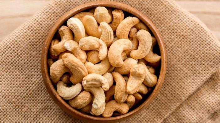 Resep Memasak Cemilan Lebaran Kacang Mente Mentega Goreng Caramelize ...