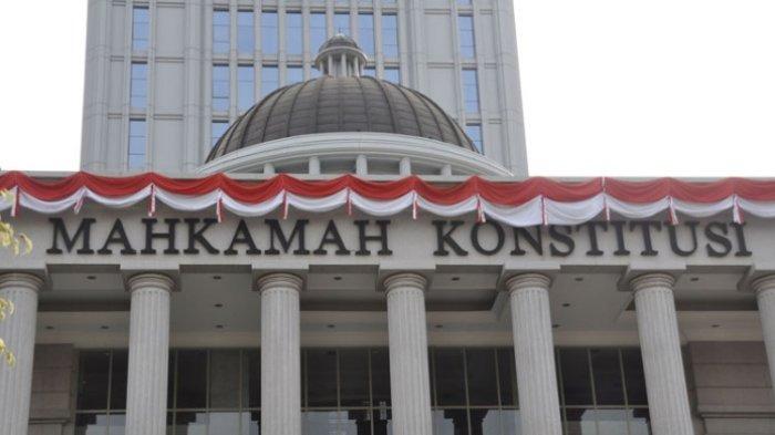 MK Gelar Sidang Sengketa Pilkada Mulai 8 Januari 2025, Ada 314 ... MK Gelar Sidang Sengketa Pilkada Mulai 8 Januari 2025, Ada 314 ...