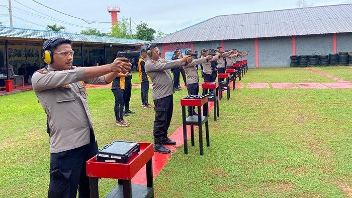 Pengamanan Pilkada 2024, Personel Polda Kaltim Latihan Pengendalian Massa hingga Penggunaan ...