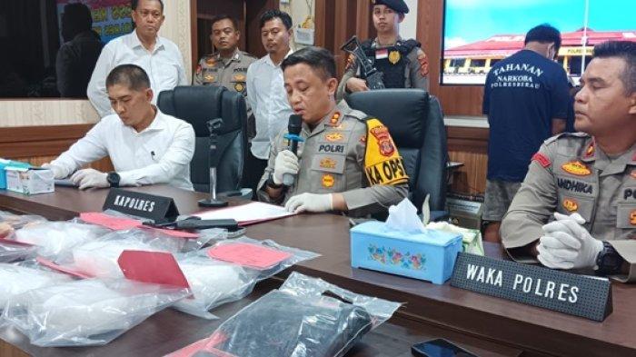 Simpan Sabu-Sabu Seberat 6 Kg di Semak-Semak Hutan Pulau Kakaban, Dua Orang Diamankan Polisi ...