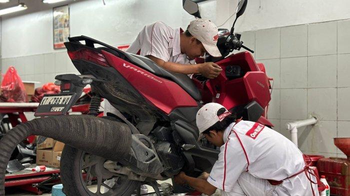 Astra Motor Kaltim 1 Berikan Tips Merawat Motor Saat Musim Hujan - Tribunkaltim.co
