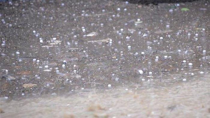 Viral! Hujan Es Melanda Yogyakarta Hari Ini, BMKG Ungkap Penyebabnya ...