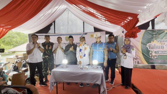 Desa Bukit Permata di Kutai Timur Akhirnya Nikmati Listrik 24 Jam - Tribunkaltim.co