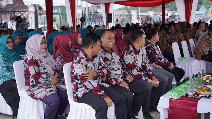 Mengenal Batik Samarinda Mahakam Elok, Motif Khas Kaltim Khusus ASN ...
